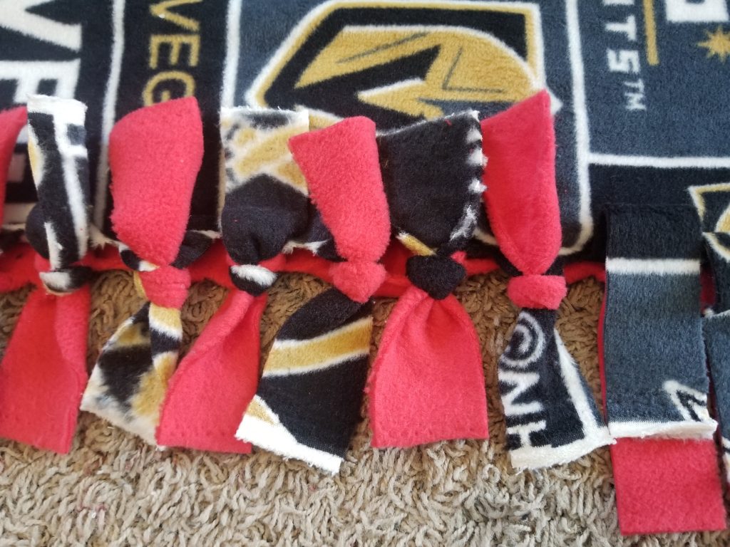 VGK No Sew Fleece Blanket Tutorial!